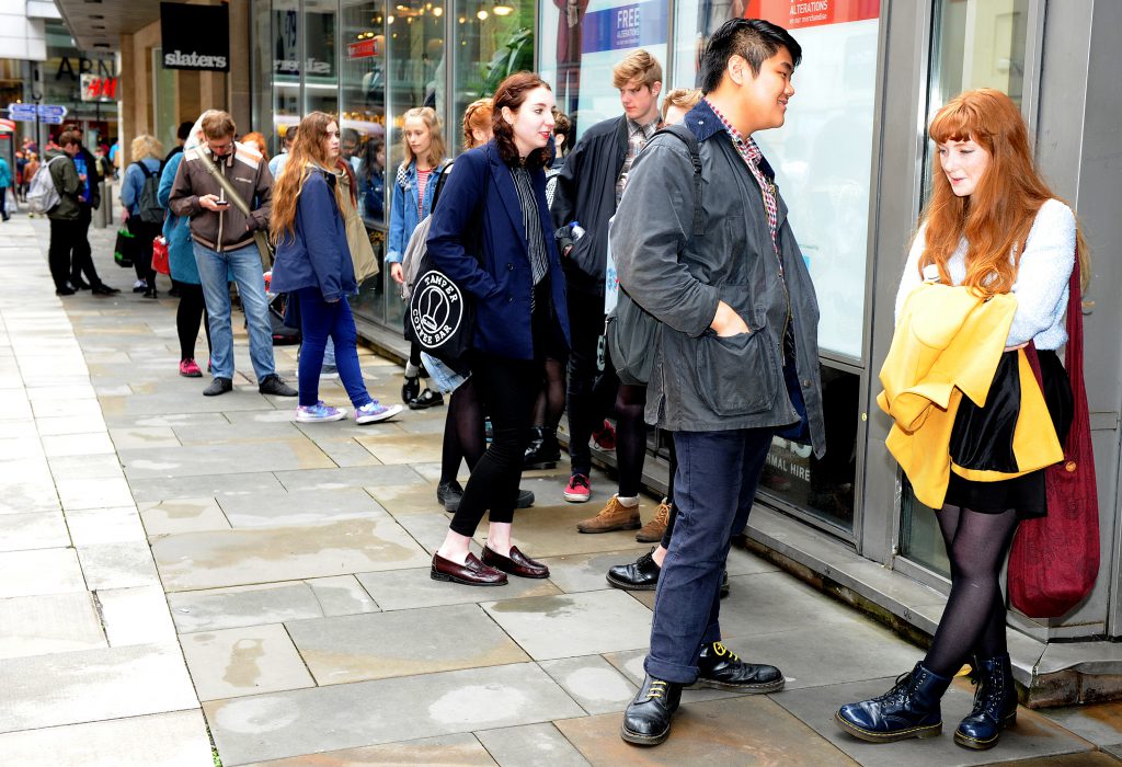 gengahr (gallery) - Fopp - the best music, films & books at low prices ...