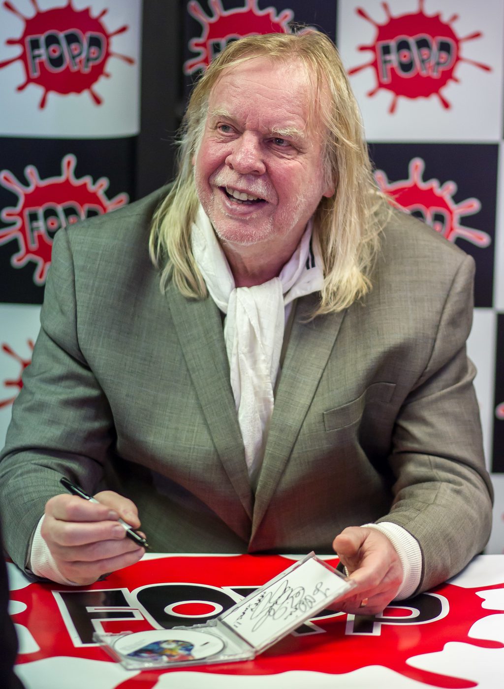 Rick Wakeman (gallery) - Fopp - the best music, films & books at low ...