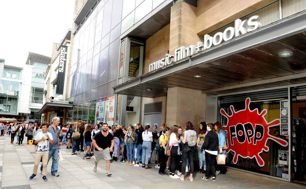 Declan Mckenna (gallery) - Fopp - the best music, films & books at low ...